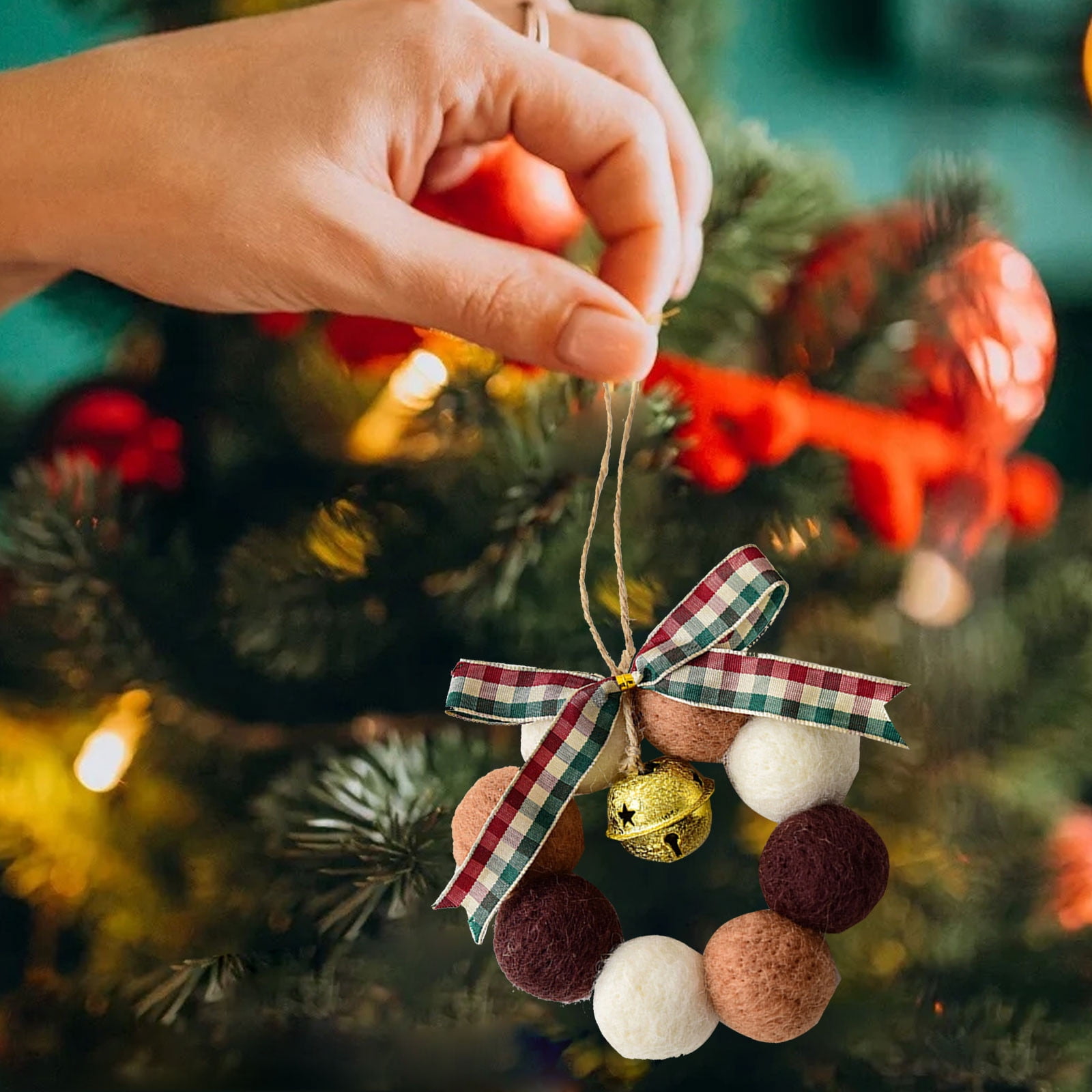 Christmas Mini DIY Wool Ball Wreath - Girly Heart Decorative Wreath ...
