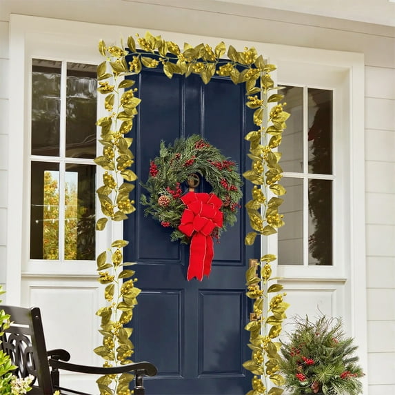 Christmas Rattan Wreath Decorations with Red Berries & Pine Cones for ...