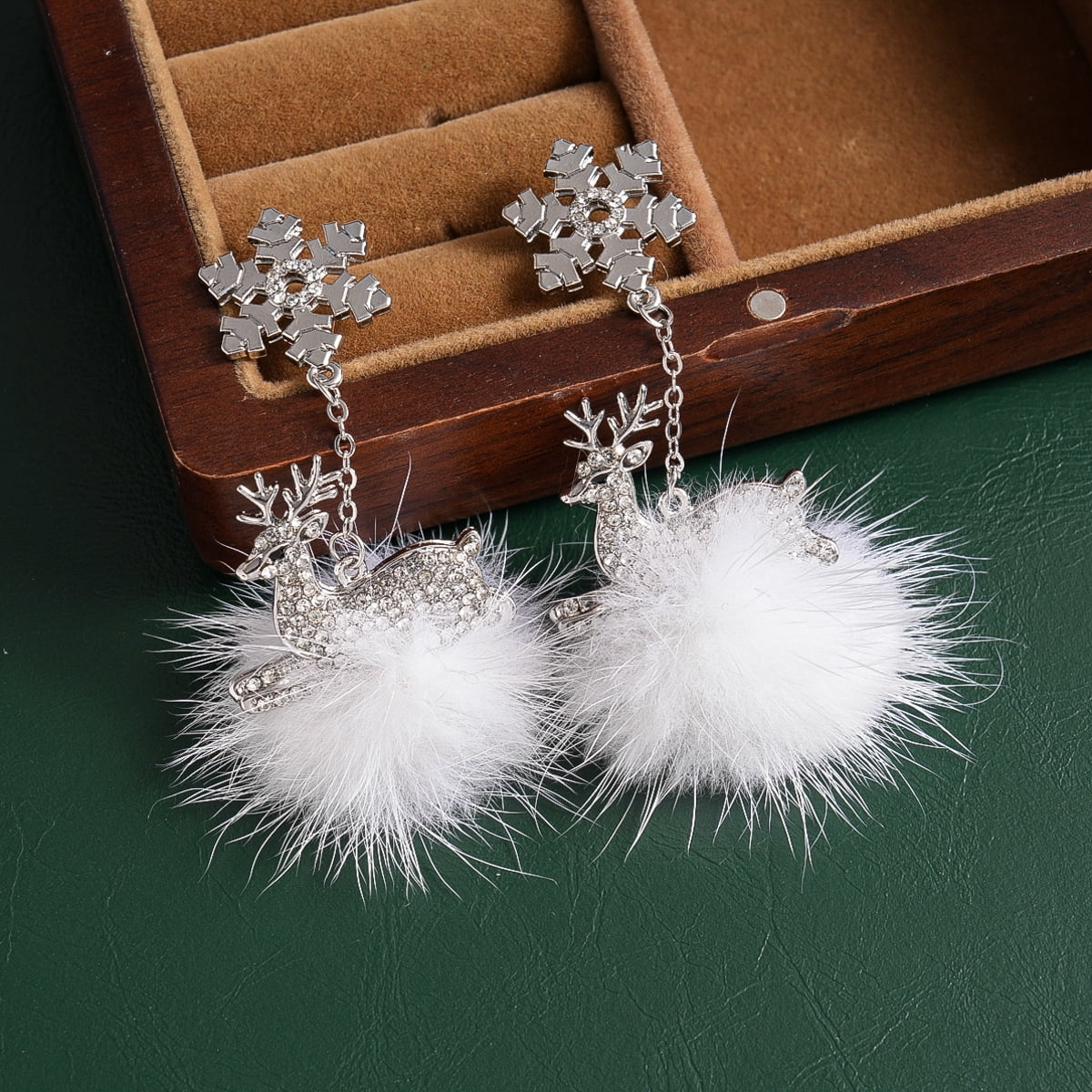 Christmas Rhinestone Plush Snowflake Reindeer Christmas Tree Silver ...