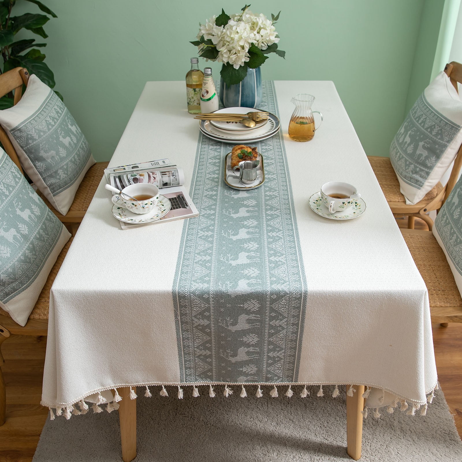 Christmas Savings! Caoblia Christmas Tablecloth 55x55" Large Size ...