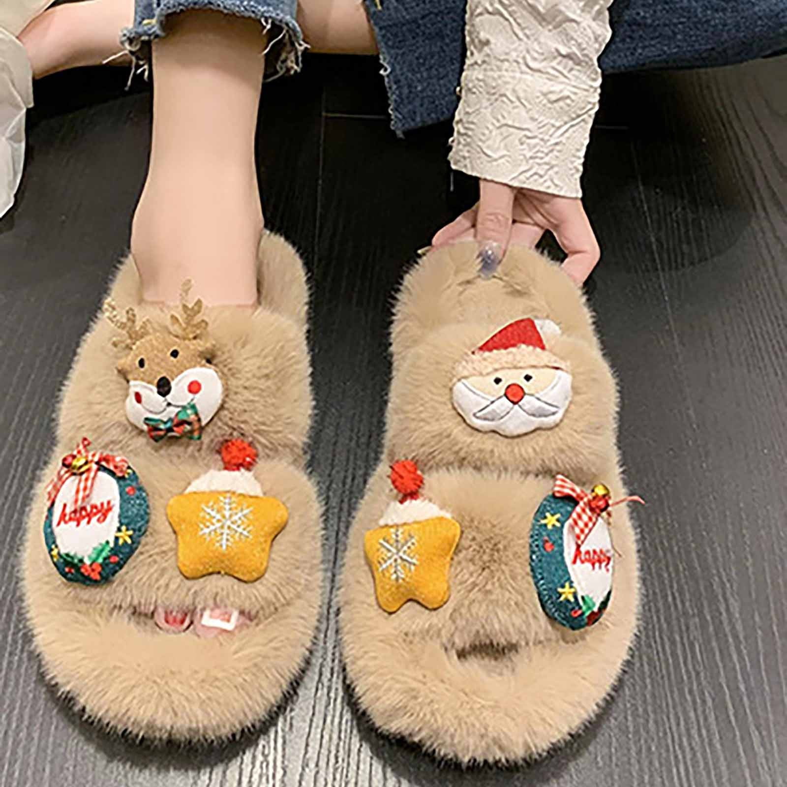 Christmas Slippers for Men & Women - Cuddly Slippers & Slippers in ...