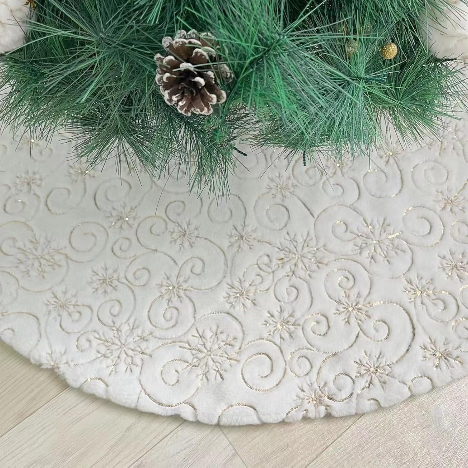 Christmas Tree Skirt, 36inch White and Gold Tree Skirt, Faux Fur Xmas ...