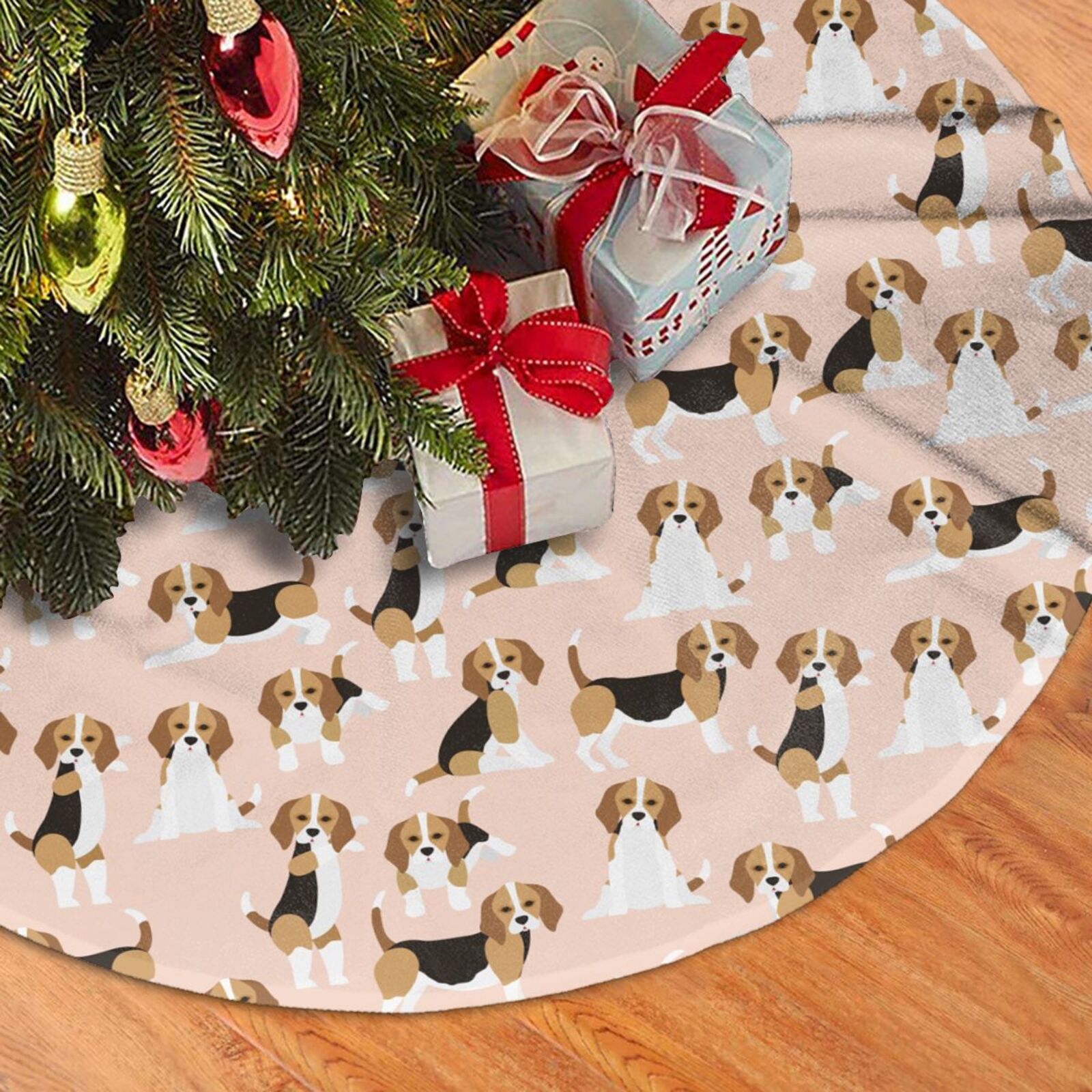 Christmas Tree Skirt, Beagle Dog On Brown Soft Plush Christmas Tree ...