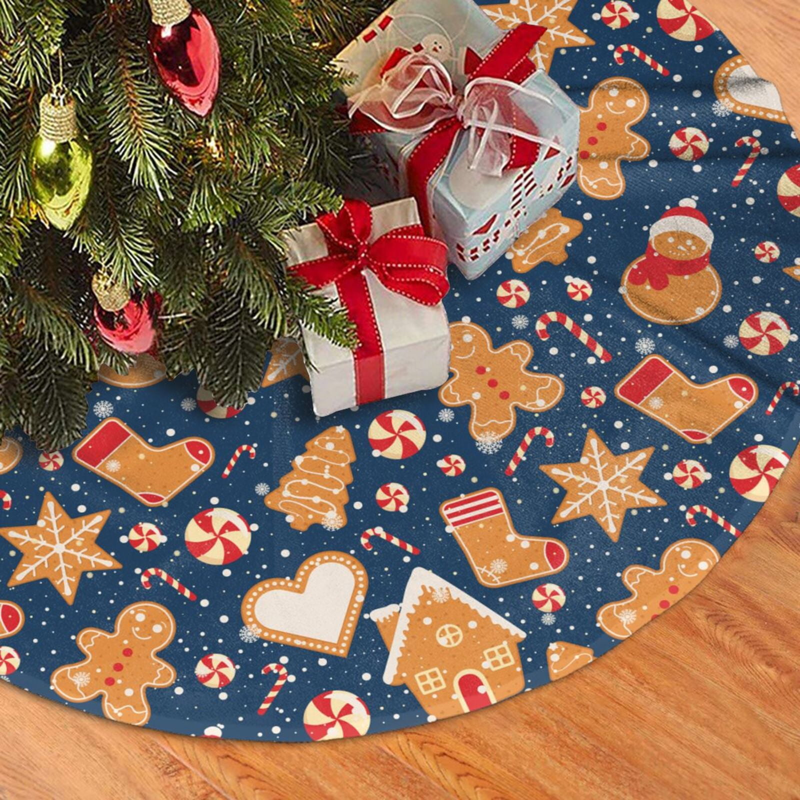Christmas Tree Skirt, Gingerbread Delights Soft Plush Christmas Tree ...