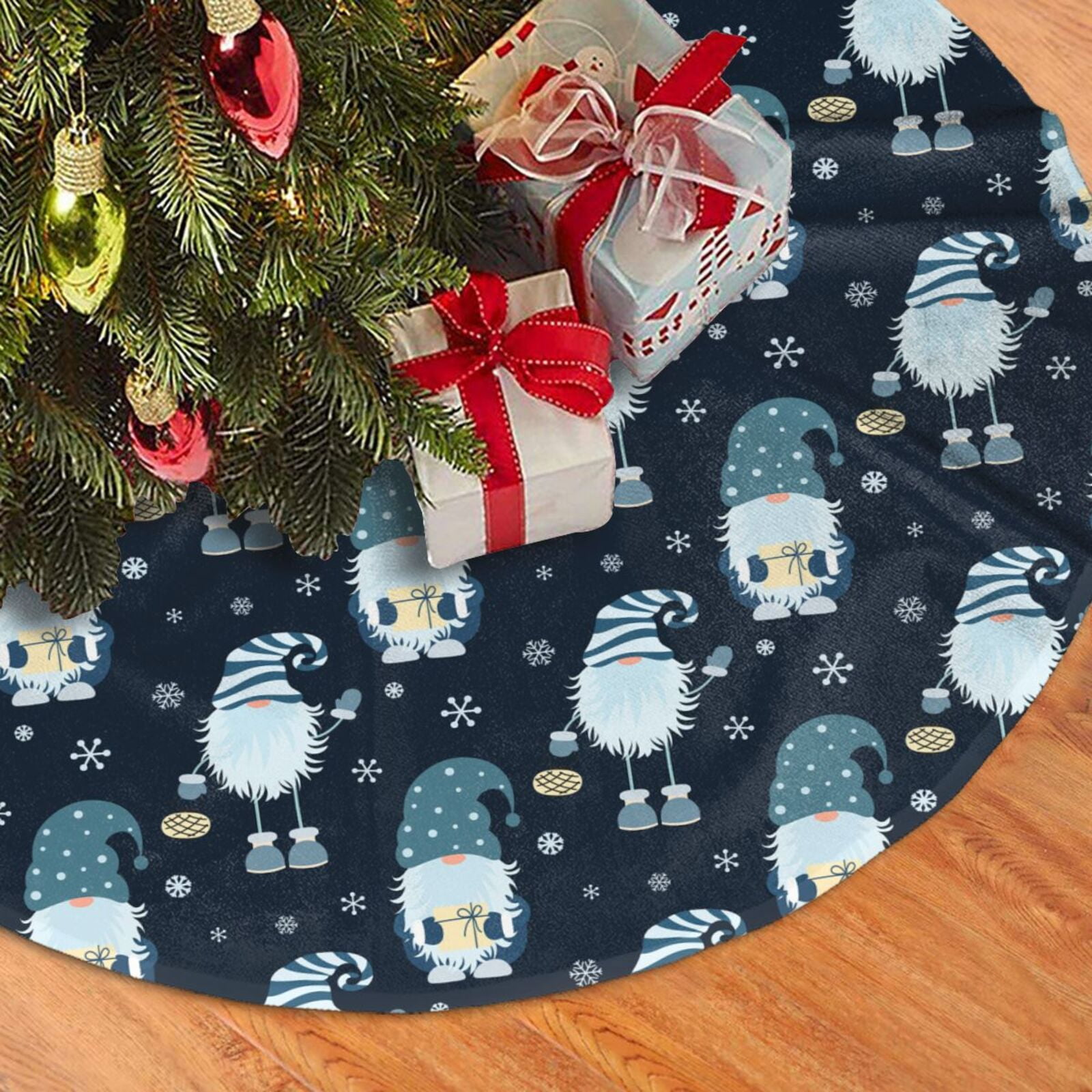 Christmas Tree Skirt with Tie Straps Christmas Gnome blue Tree Skirt ...