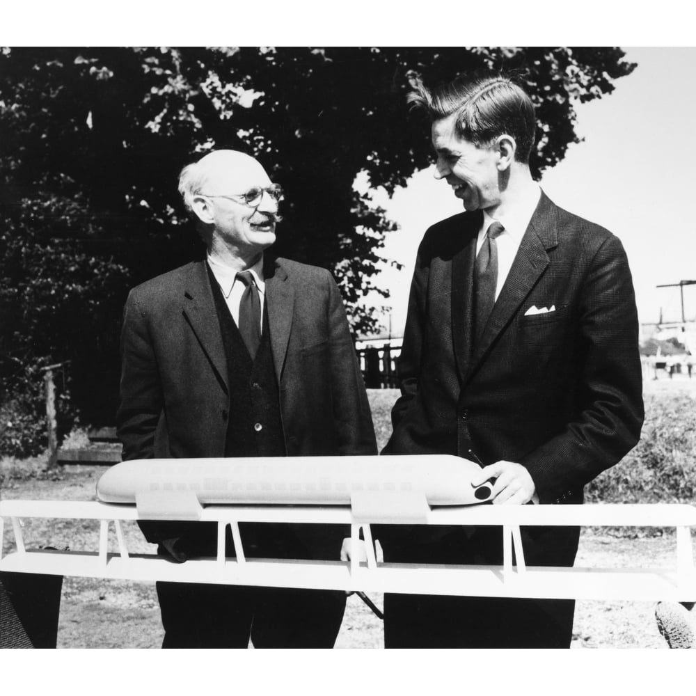 Christopher Cockerell N(1910-1999). English Engineer And Inventor Of ...