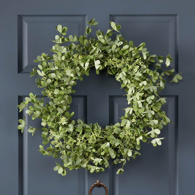 Christopher Knight Home Dore 27" Creeping Woodsorrel Artificial Wreath ...