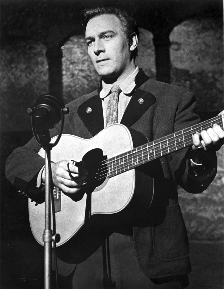 Christopher Plummer playing a guitar on stage Photo Print (24 x 30 ...