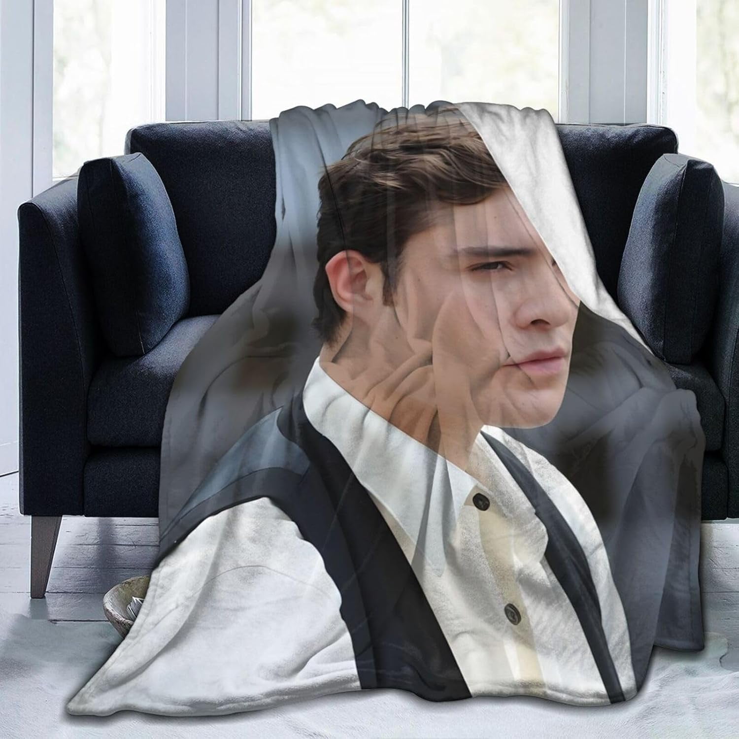 Chuck Bass Fleece Blanket for Couch - Throw Blanket Lightweight Ed ...