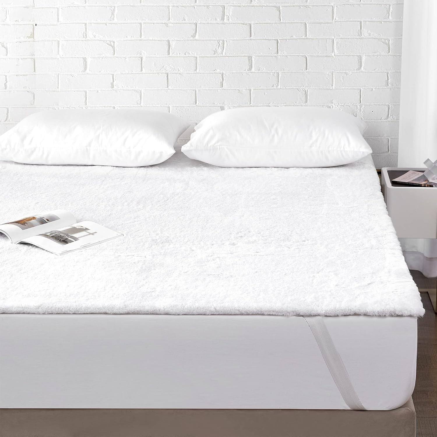 Chunky Bunny - Coma Inducer® Queen Bed Topper - White - Walmart.com