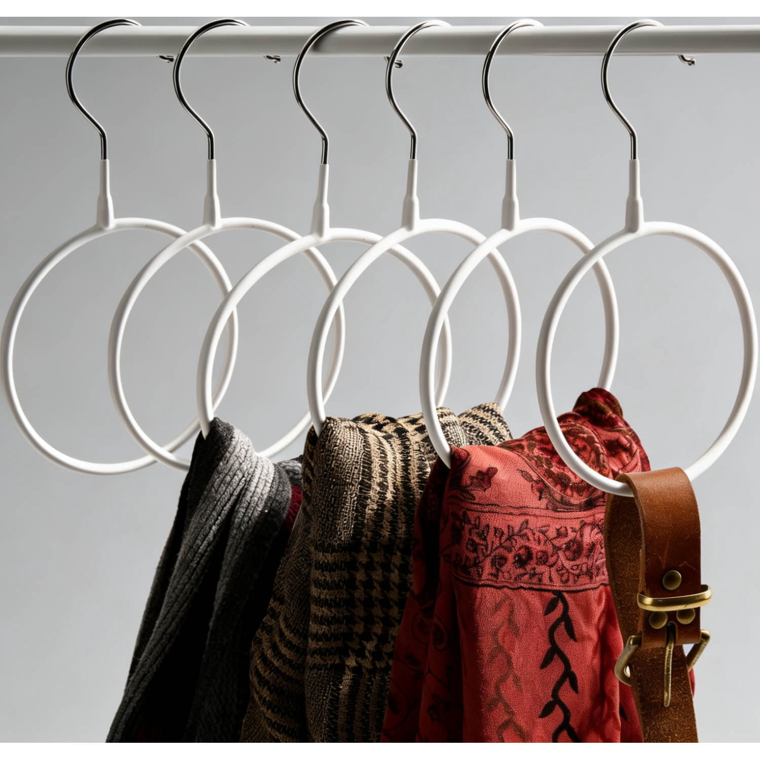 Circle Scarf Ring Hangers Non-Slip Belt Holder with Hook Scarf ...