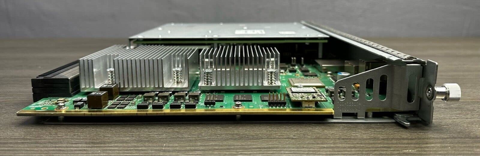 Cisco WS-X45-SUP8-E Supervisor Engine 8-E - Control Processor - Plug-in ...