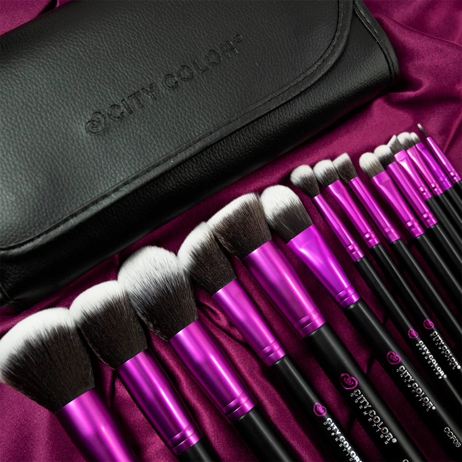 City Color Photo Chic Synthetic Brush Set with Case, 15 pc - Walmart.com