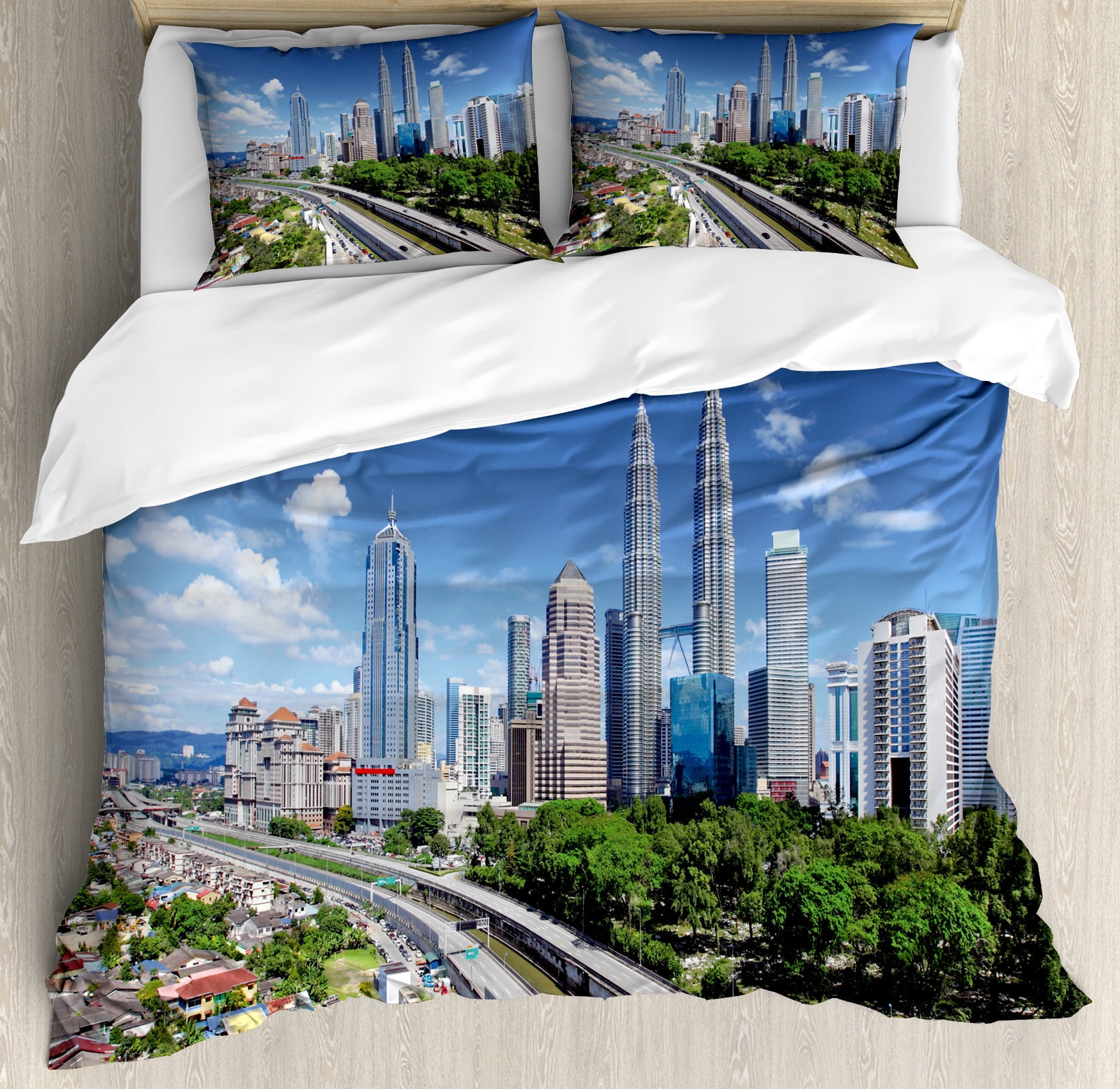 City Duvet Cover Set, Kuala Lumpur Skyline in a Clear Day Financial ...