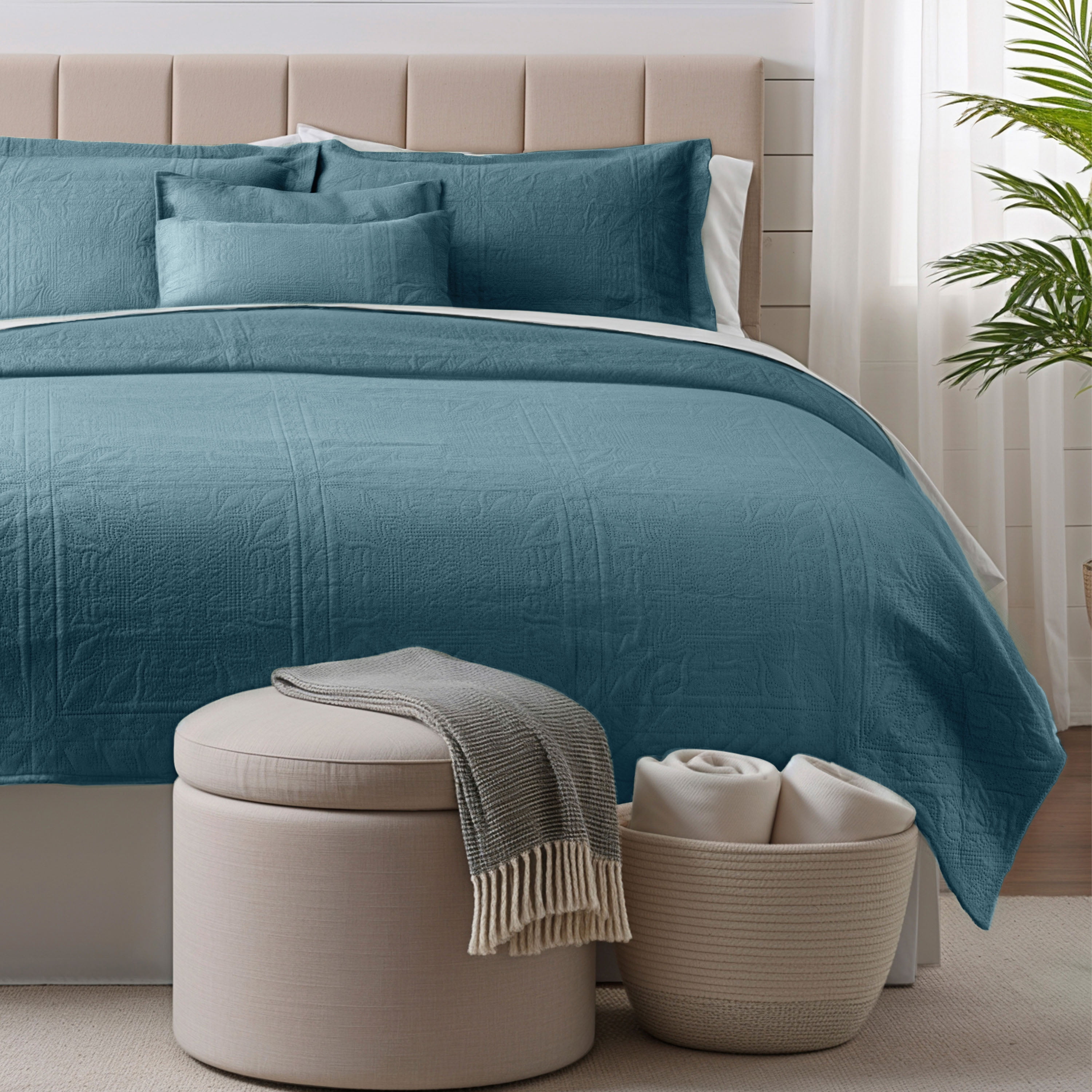 Clara Clark Lightweight Reversible Quilt Set - Bedspread Coverlet ...