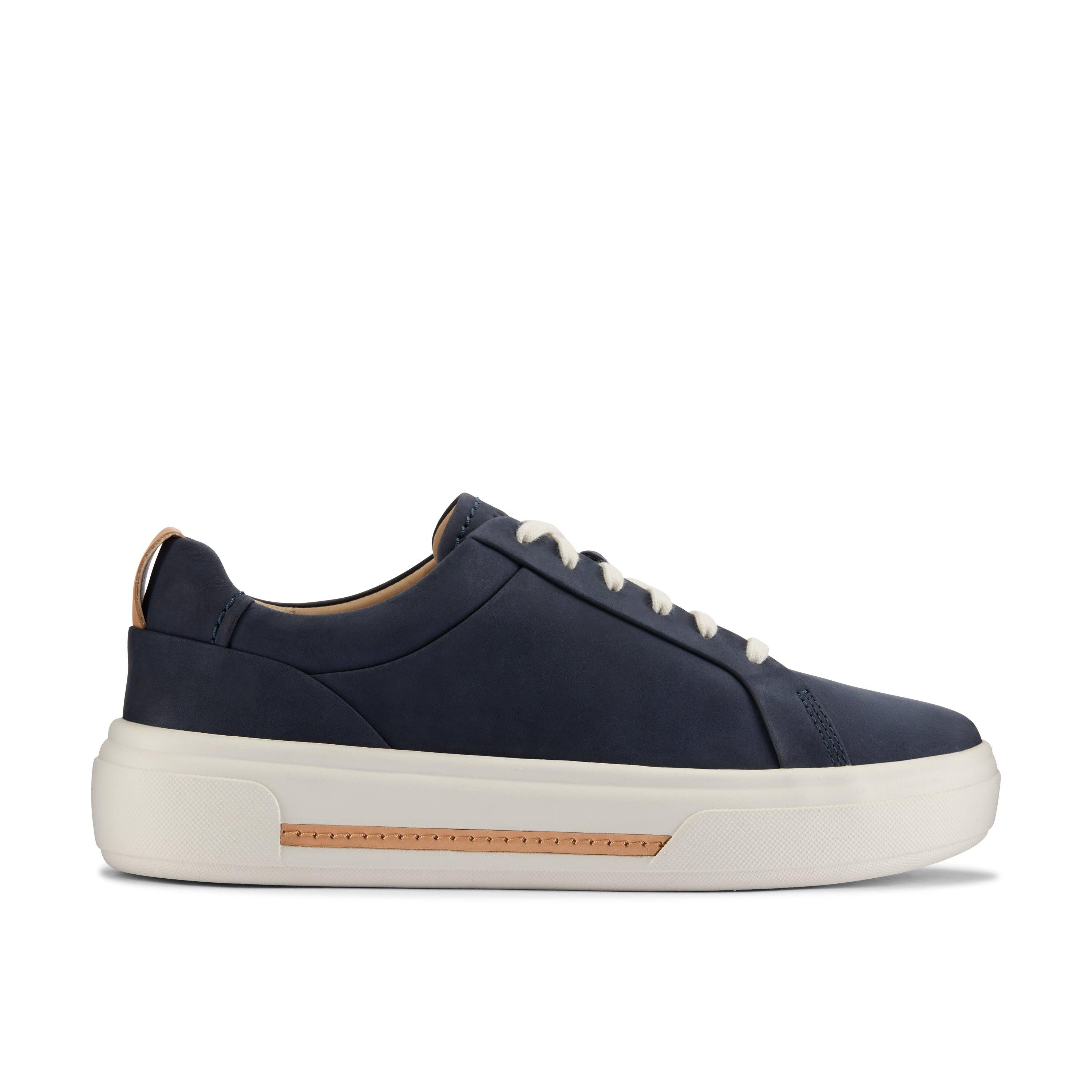 Clarks Hollyhock Walk Nubuck - Lace-Up Fashion Sneakers for Women ...