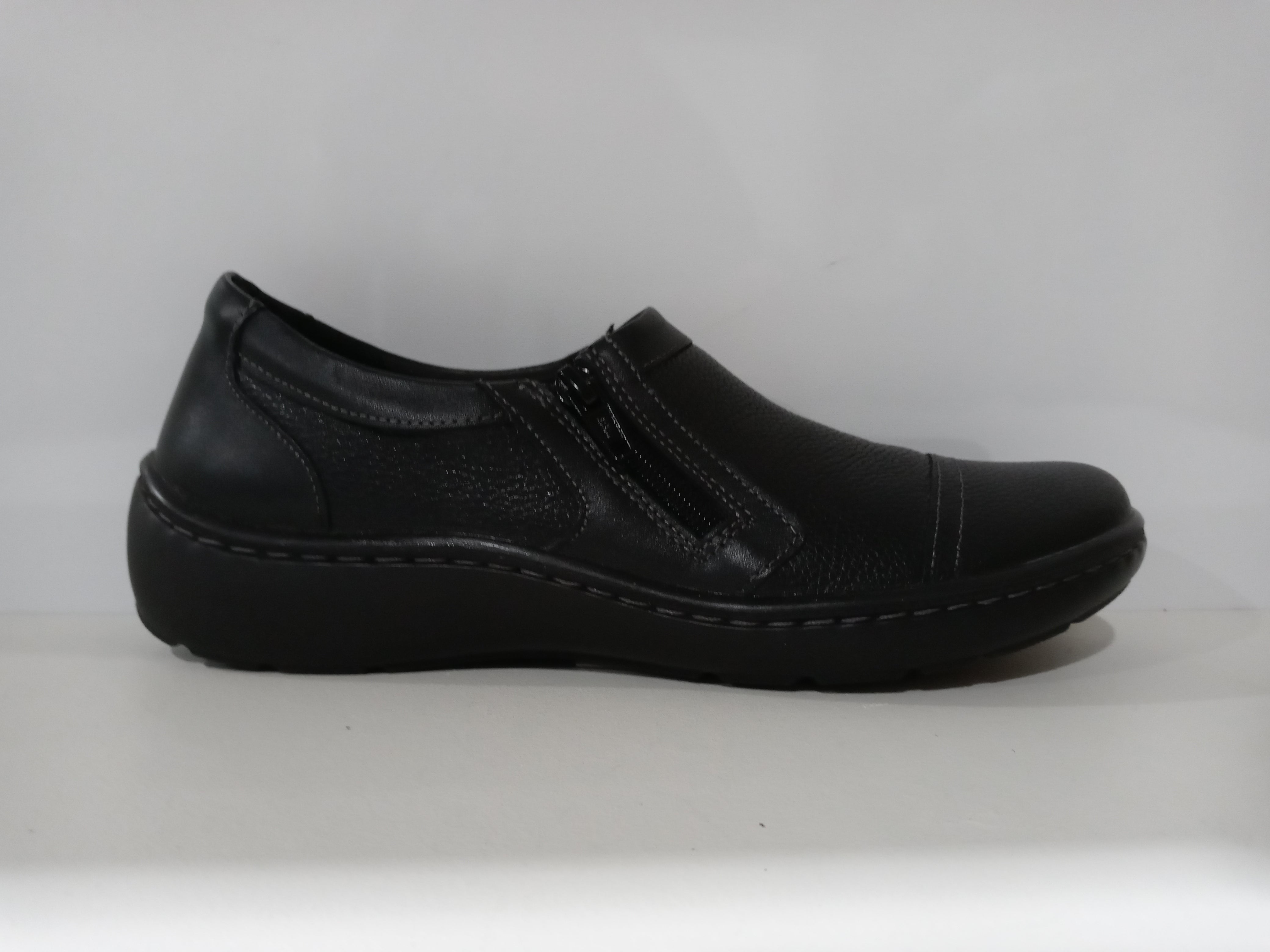 Clarks womens Cora Giny Loafer Flat, Black Tumbled/Smooth Leather, 9.5 ...