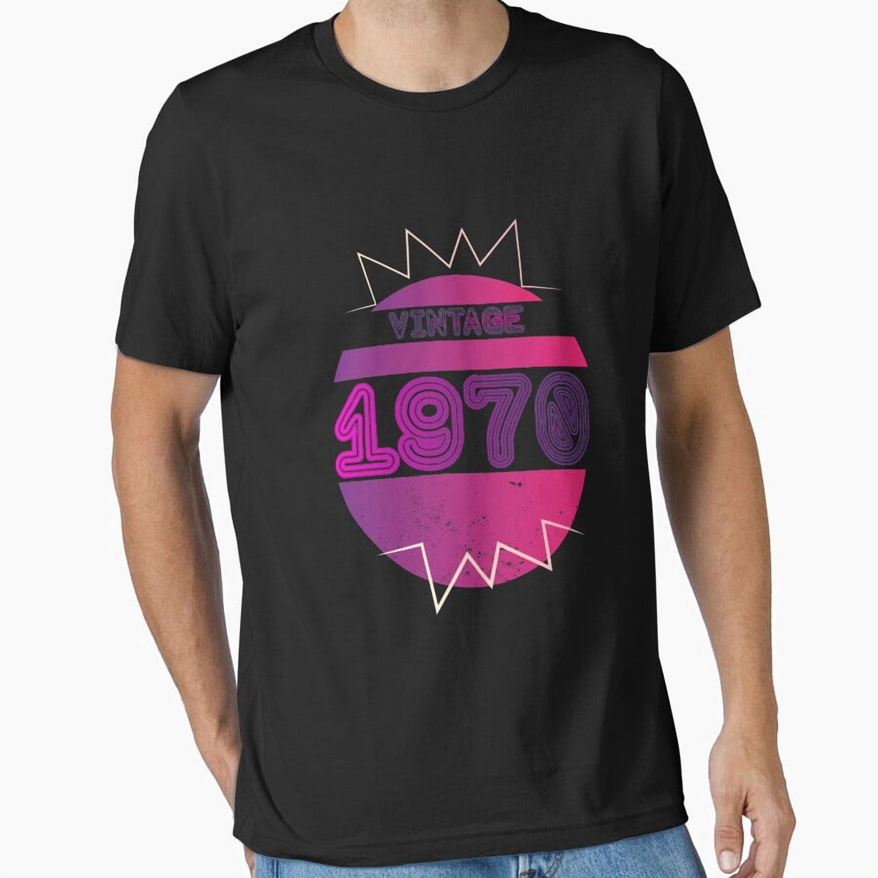 Classic Born In 1970 56th Birthday Legend Celebration Unisex T-Shirt, S ...