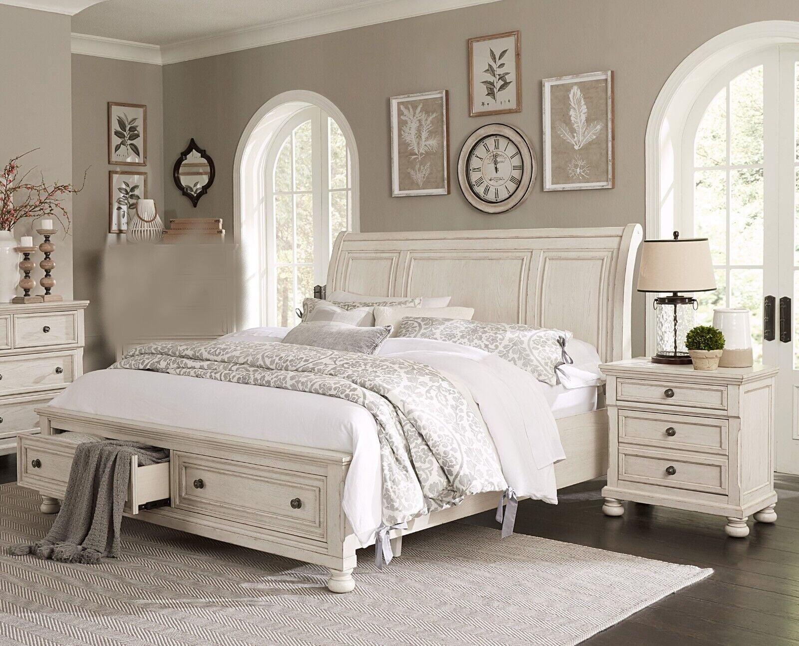 Classic Traditional Design Bedroom Set 3pc Set Platform King Bed and 2x ...