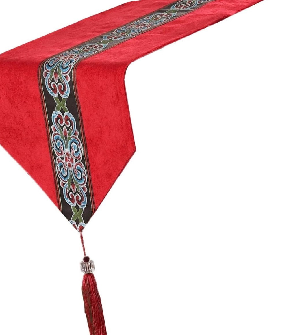 Classic Vintage Table Runner and Dresser Scarf with Tassels Middle ...