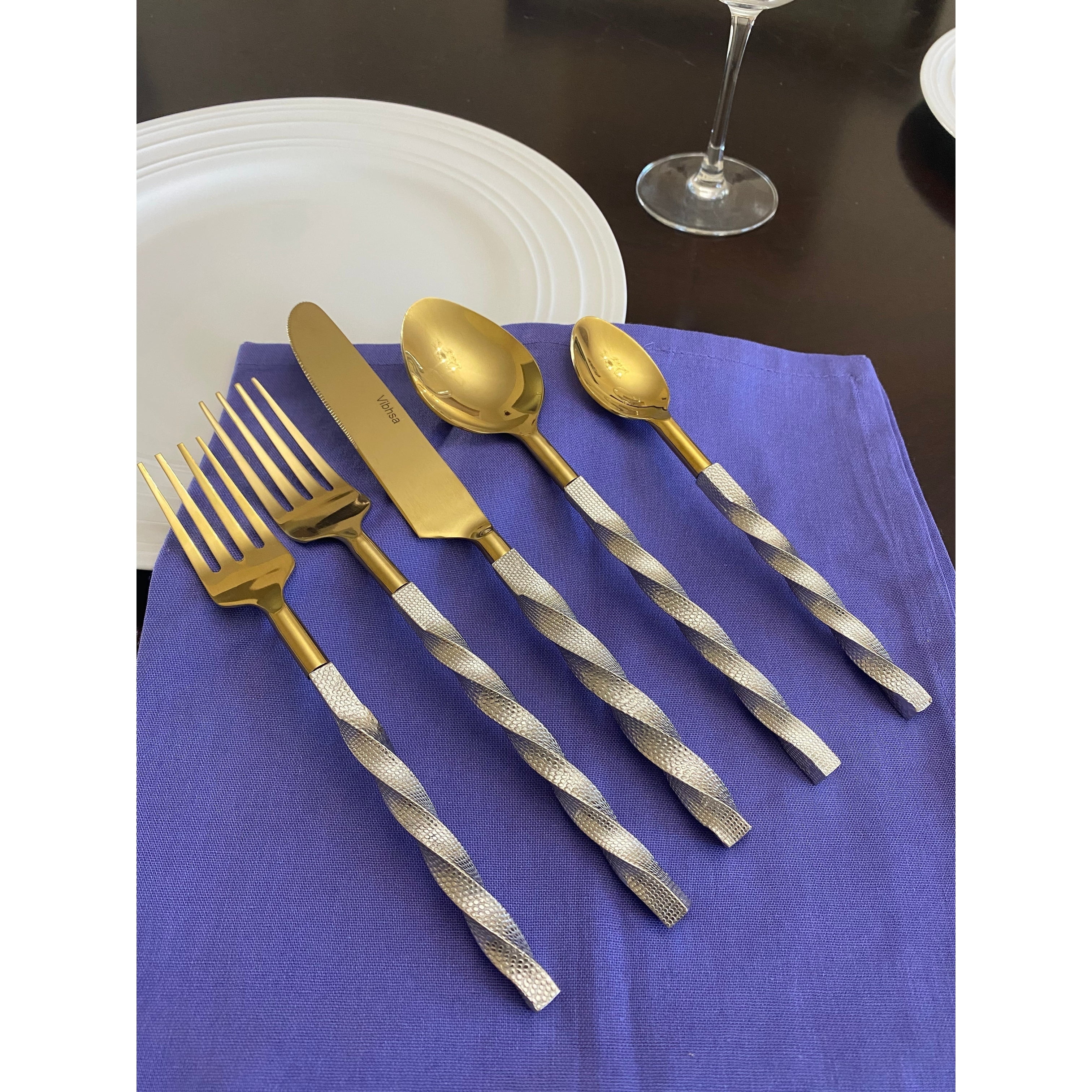Classy R Us LLC Vibhsa Elegant Gold Flatware 20 Piece Place Setting ...