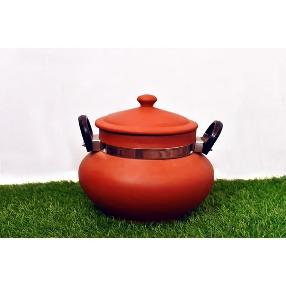 Clay Cooking Pots