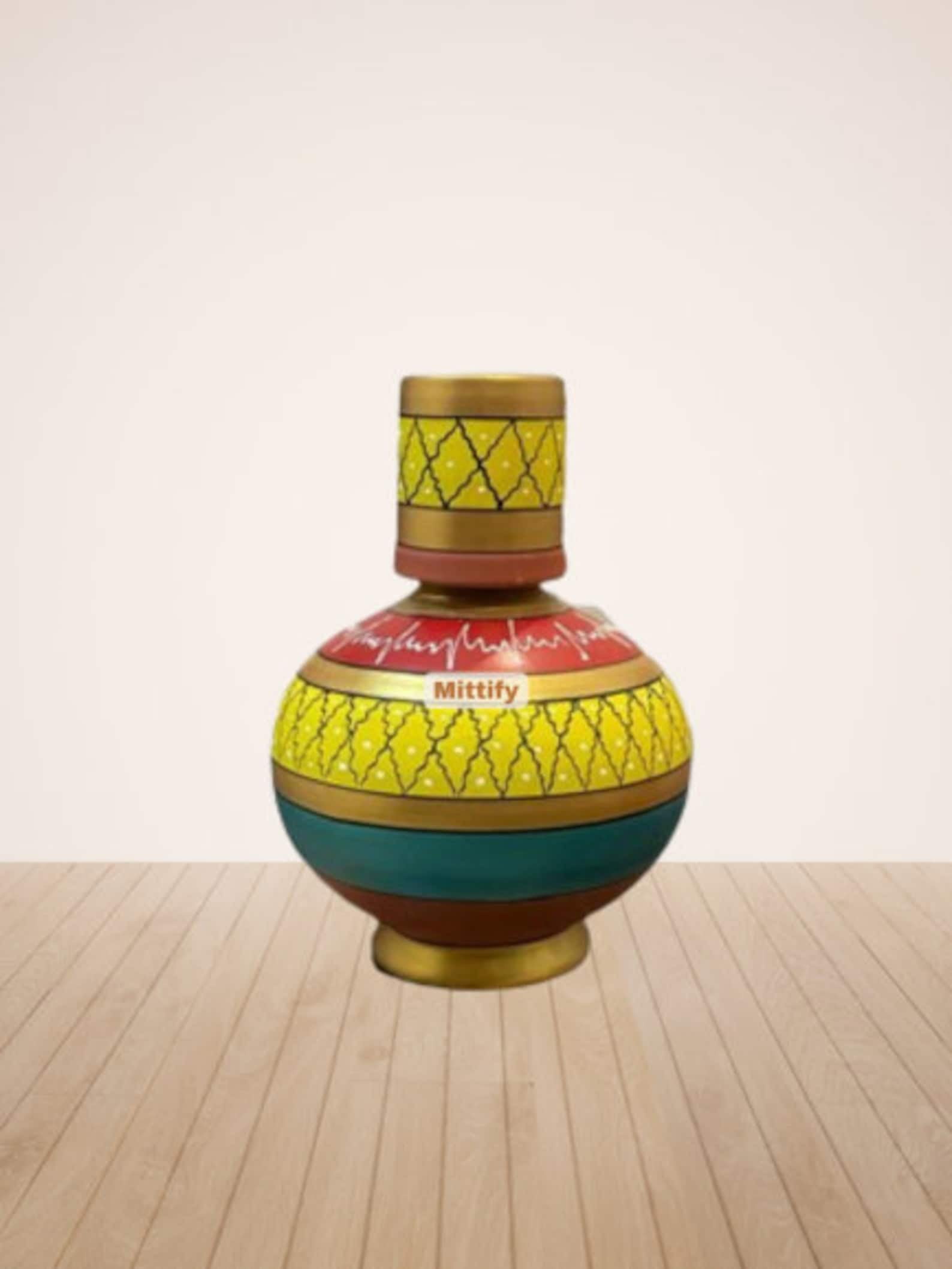 Clay Long Necked Earthen Water Pot with Glass Wave design – 4.5 Litre ...