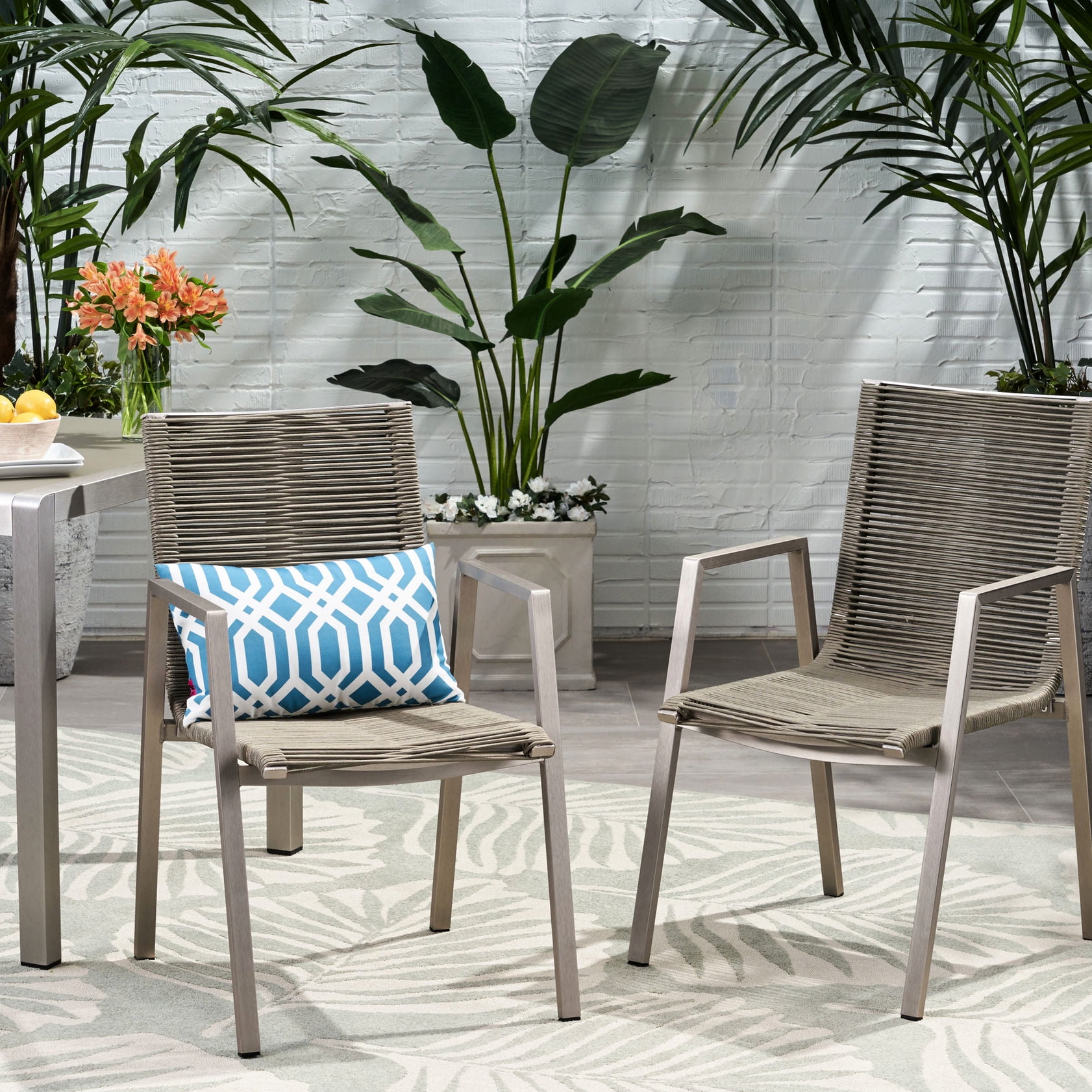 Clean-lined Modern Aluminum Chairs | Used for Outdoor Entertaining ...