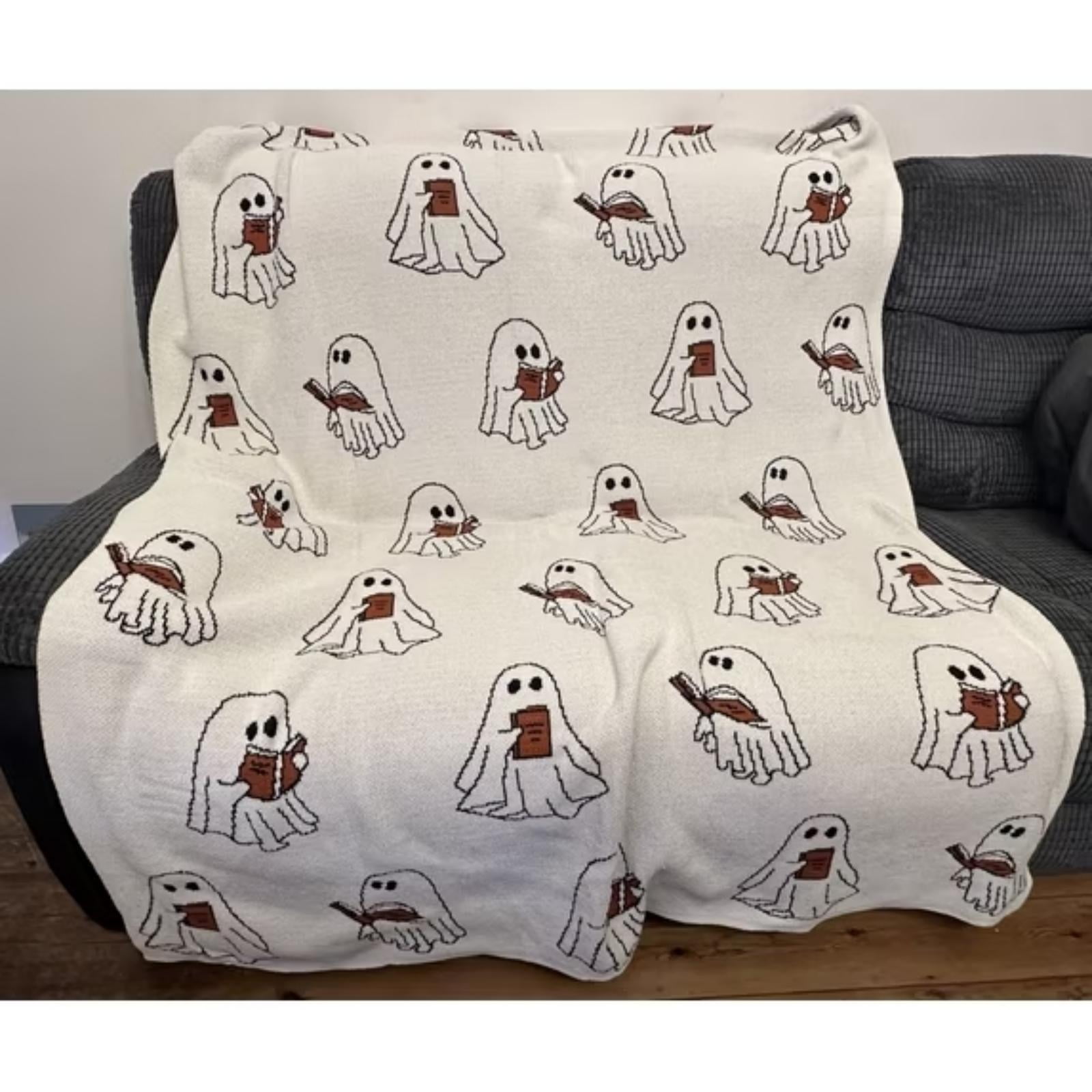 Clearance Halloween Reading Book Ghost Blanket 50 * 60", Spookyfinds ...