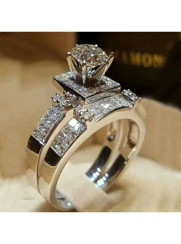 Clearance in Engagement Rings