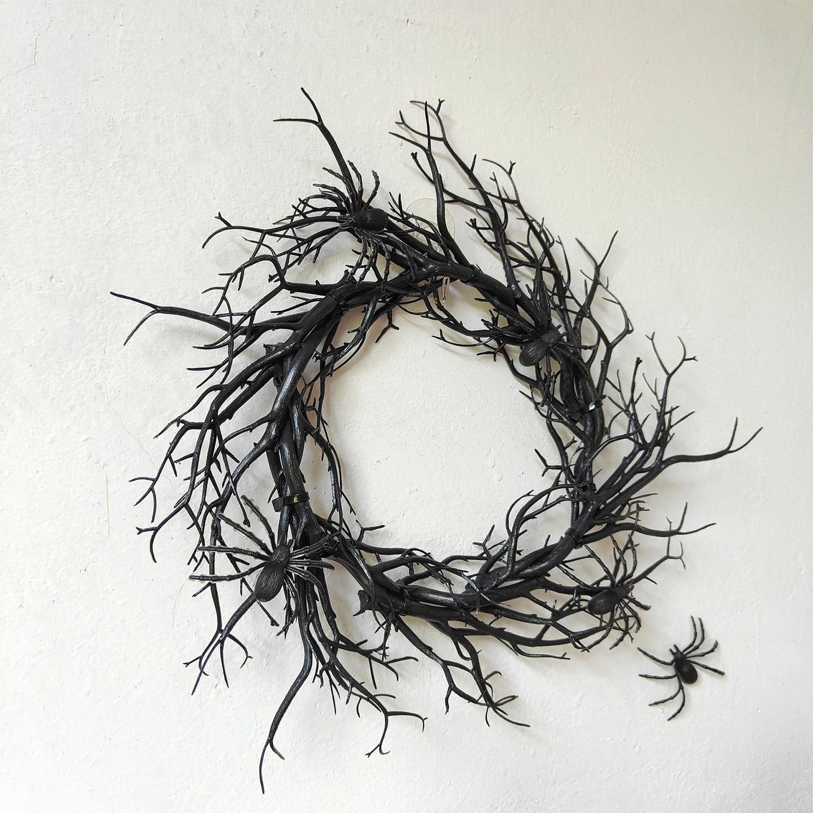Clearance Wreath under $10,Halloween Deadwood Garland The Stands Alone ...