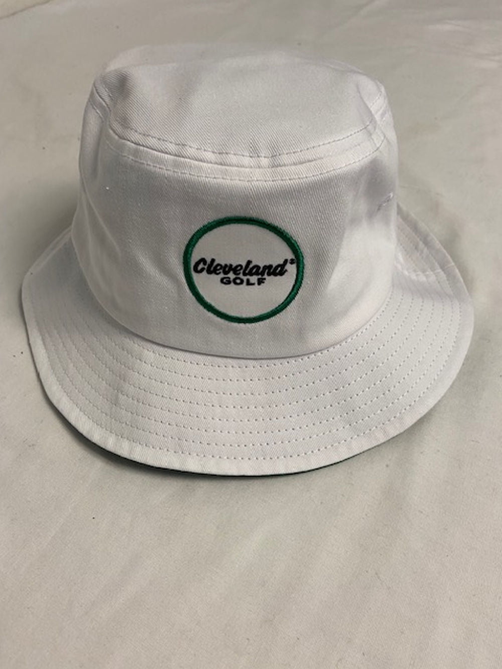 Cleveland CG Spring Bucket Hat (White/Green, Small/Medium) 2025 Golf ...