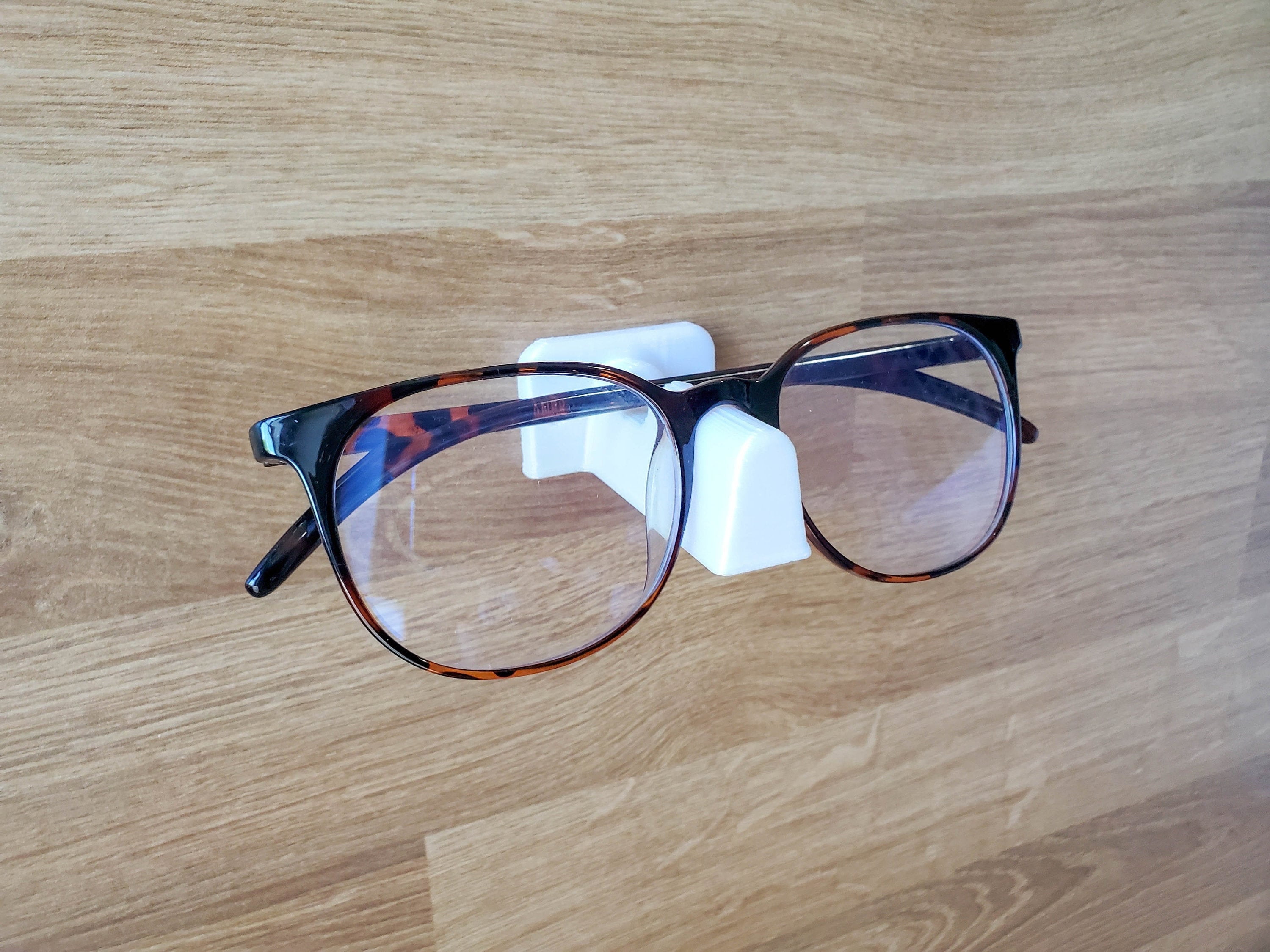 Clever Contraption Wall-Mounted Glasses Stand | Minimalist PLA Hooks ...