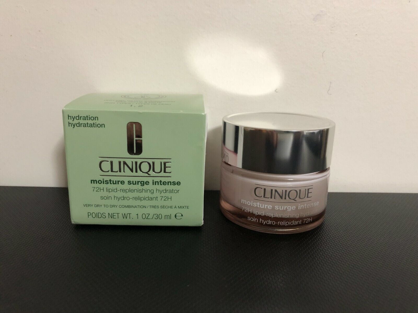 Clinique Moisture Surge Intense 72H Lipid-Replenishing Hydrator ...