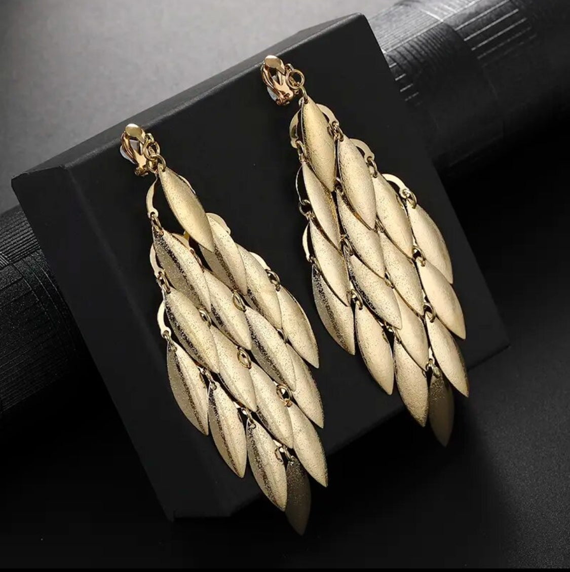 Clip on 4 3/4" Xlong textured gold layered pointed earrings - Walmart.com