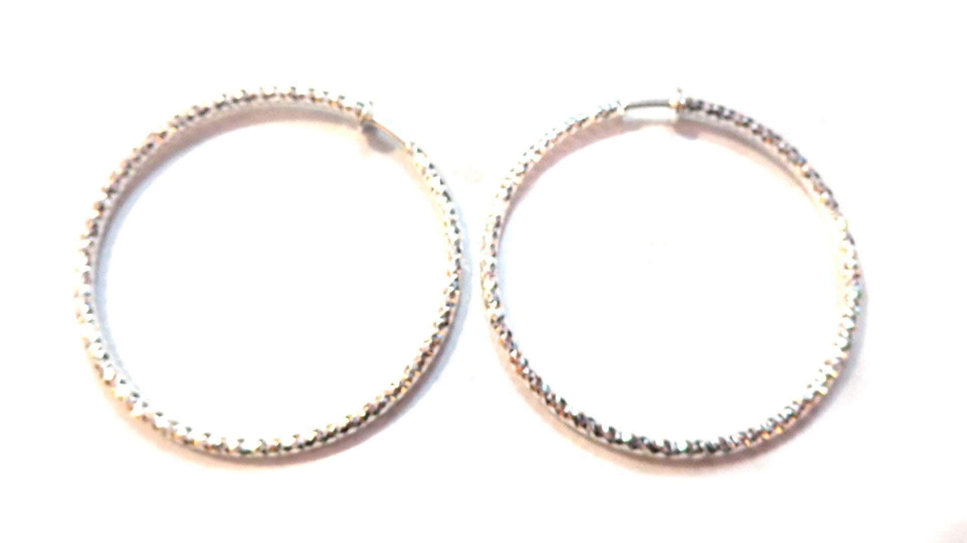 Clip-on Earrings Textured 1 inch Hoop Hypo-allergenic Silver Tone Hoops ...