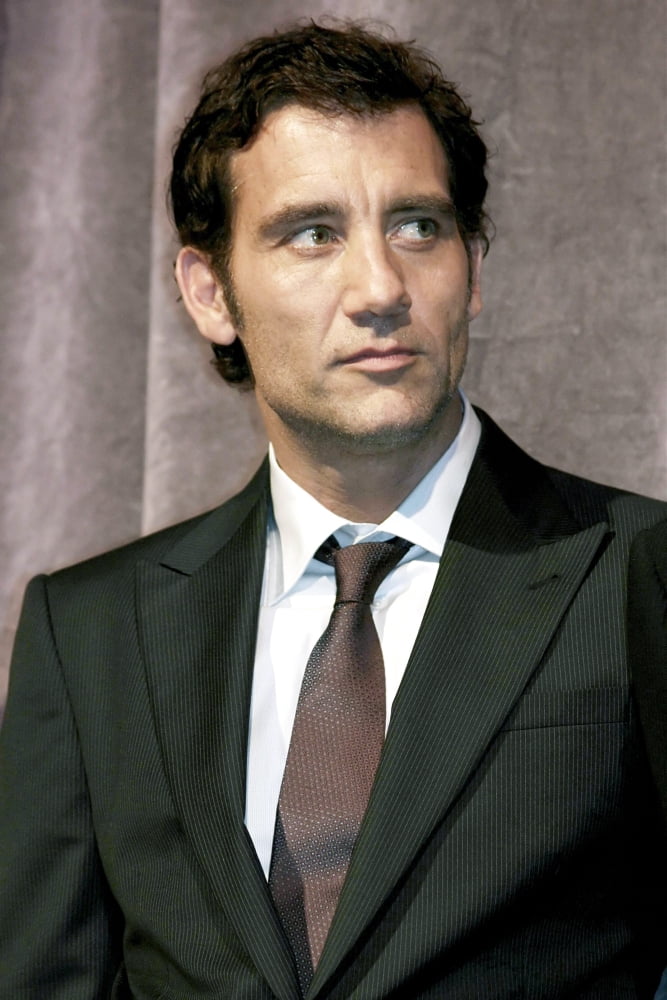 Clive Owen At Arrivals For Elizabeth The Golden Age Gala Premiere At ...