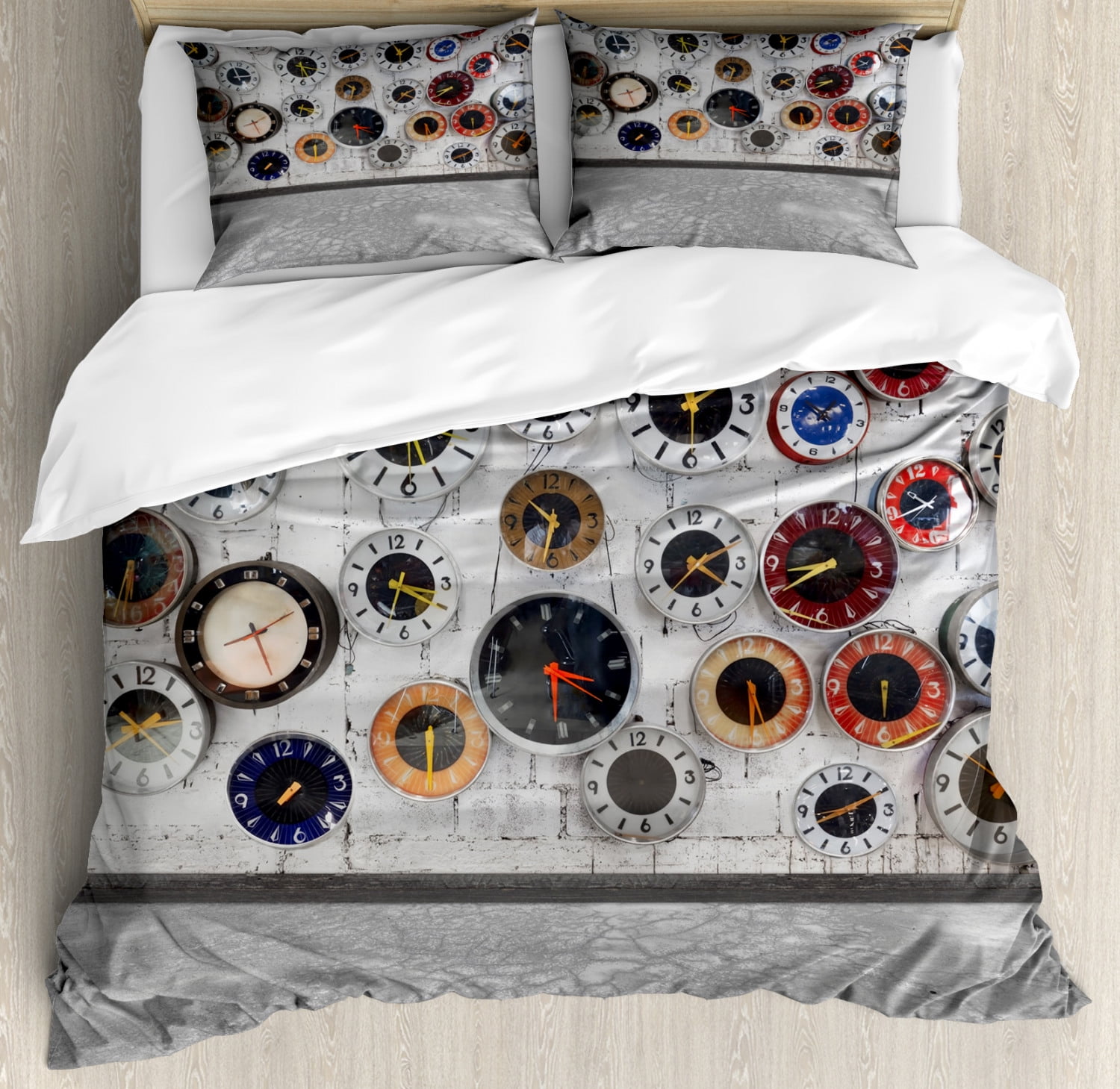 Clock Duvet Cover Set Queen Size, Composition with Wall Clocks on ...