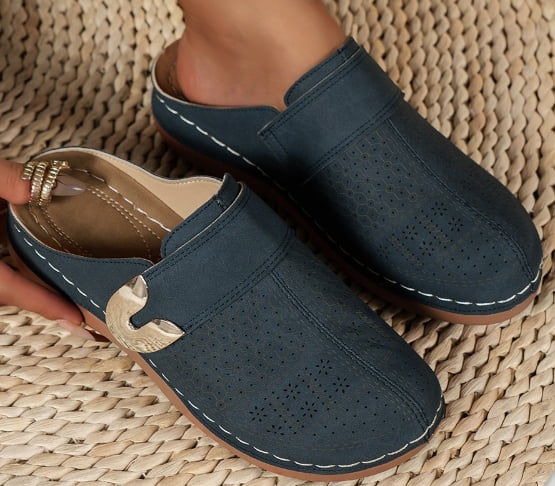 Clogs for Women Mules Slip-On: Closed Toe Clog - Comfortable Womens ...