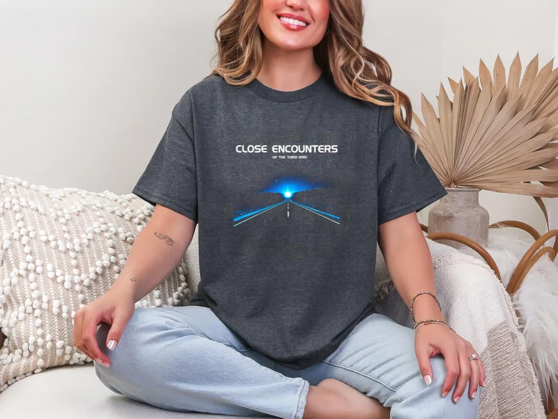 Close Encounters Of The Third Kind UFO Sci-Fi T-shirt, for men & women ...