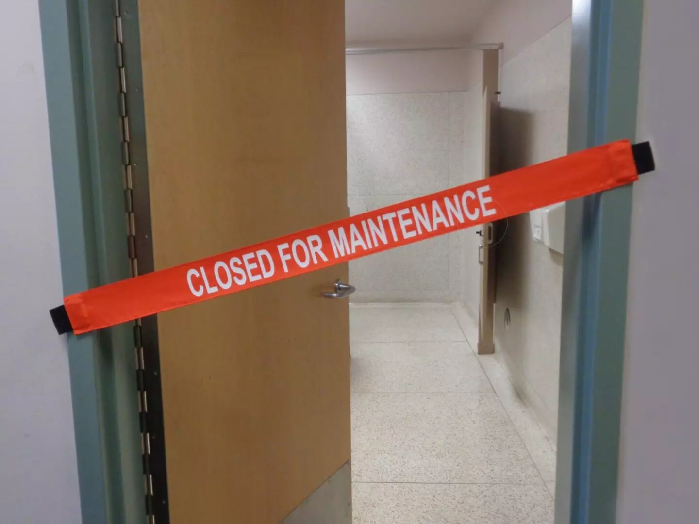 Closed For Maintenance Sign - Nylon Banner With Magnetic Ends - Walmart.com