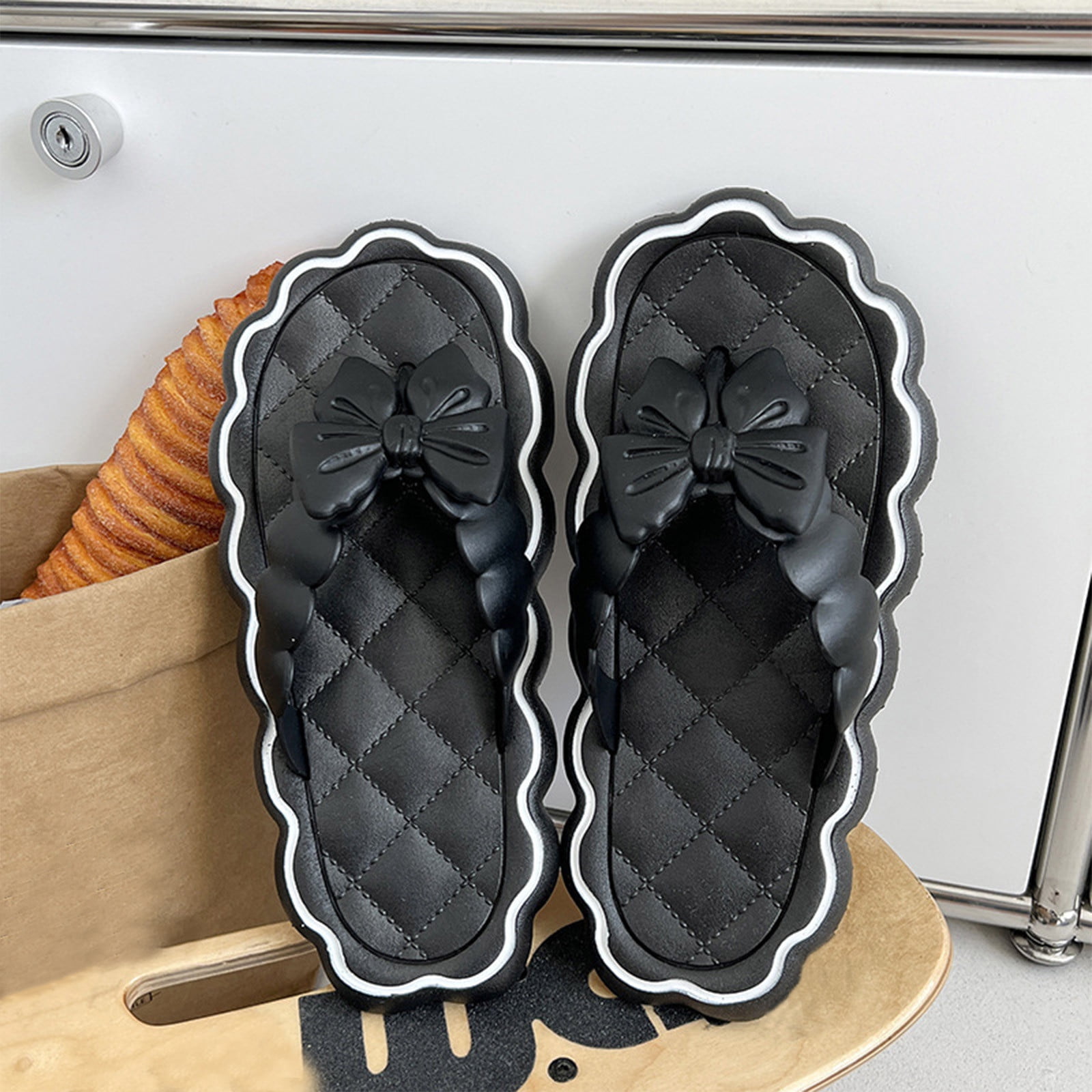 Cloud Slippers for Women, Pillow House Slippers Shower Shoes Indoor ...