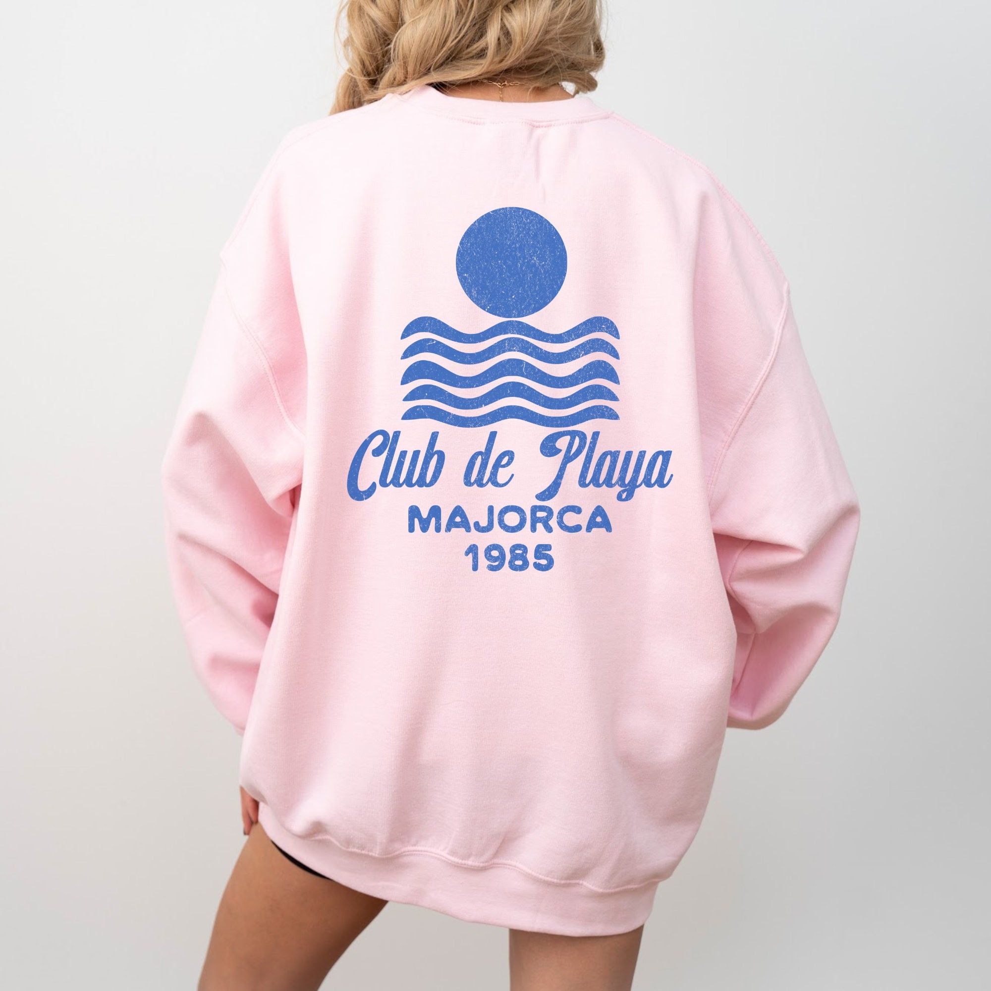 Club de Playa, Majorca Crewneck T-Shirt Retro, 80s Trendy Beach ...