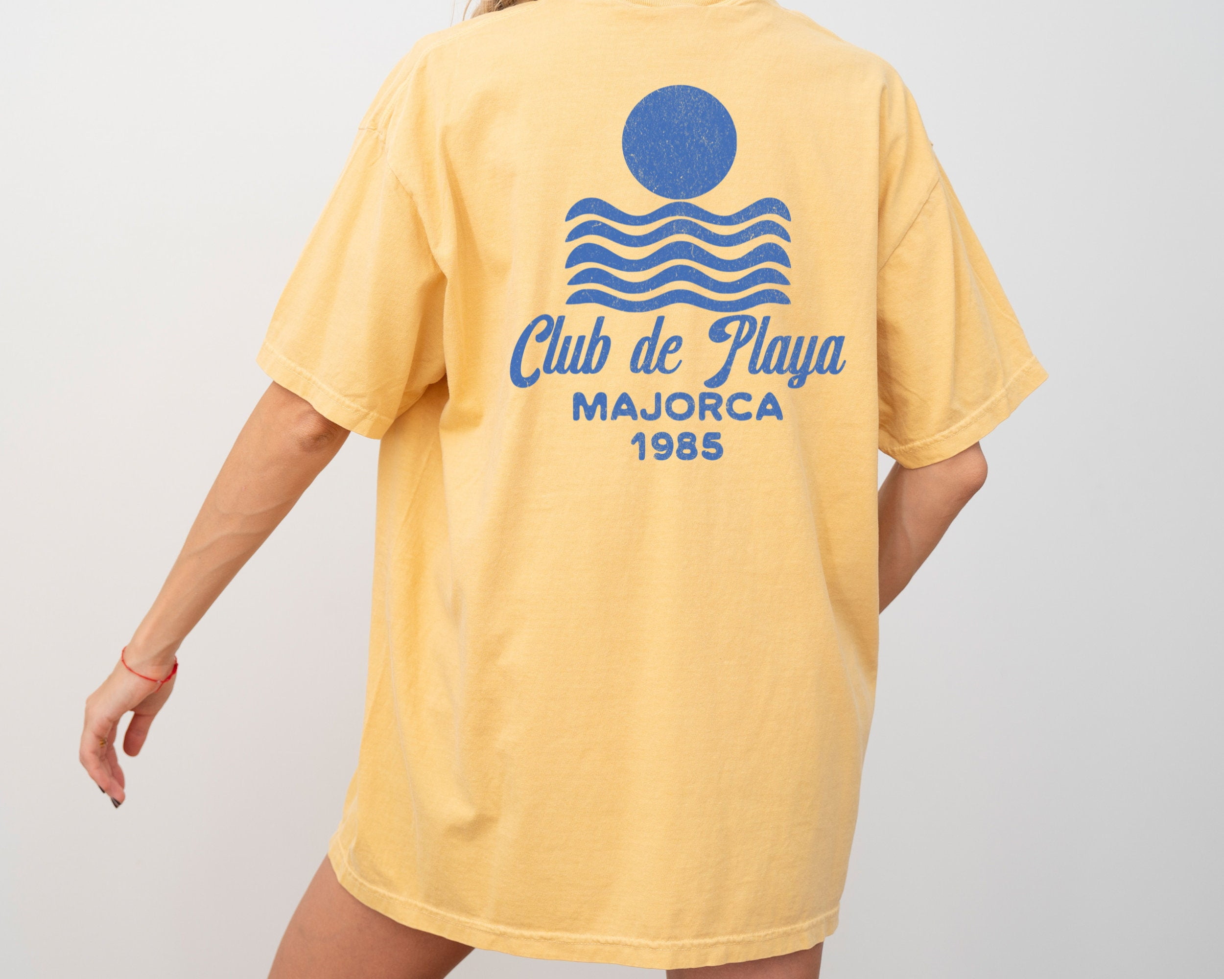 Club de Playa Majorca T-Shirt Retro Style Beach Club Shirt Gift Her ...