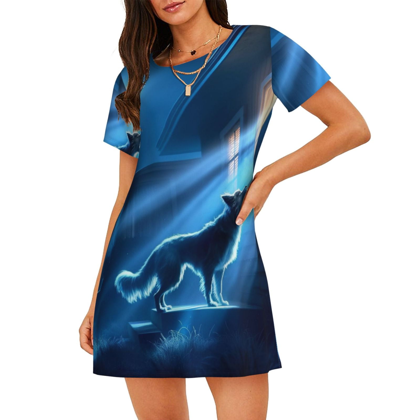 Coaee A Wolf Barks Out A Window for Women's Short-sleeved Nightdress ...
