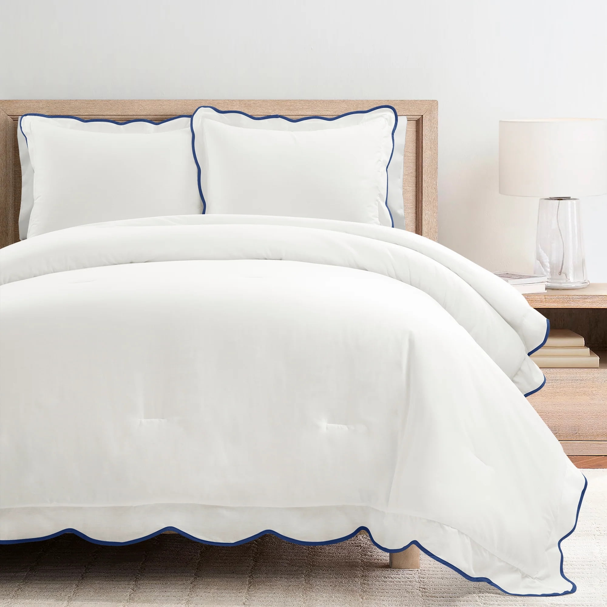Coastal Chic Scallop Edge Comforter Set Navy/White 3Pc Set King/Cal ...