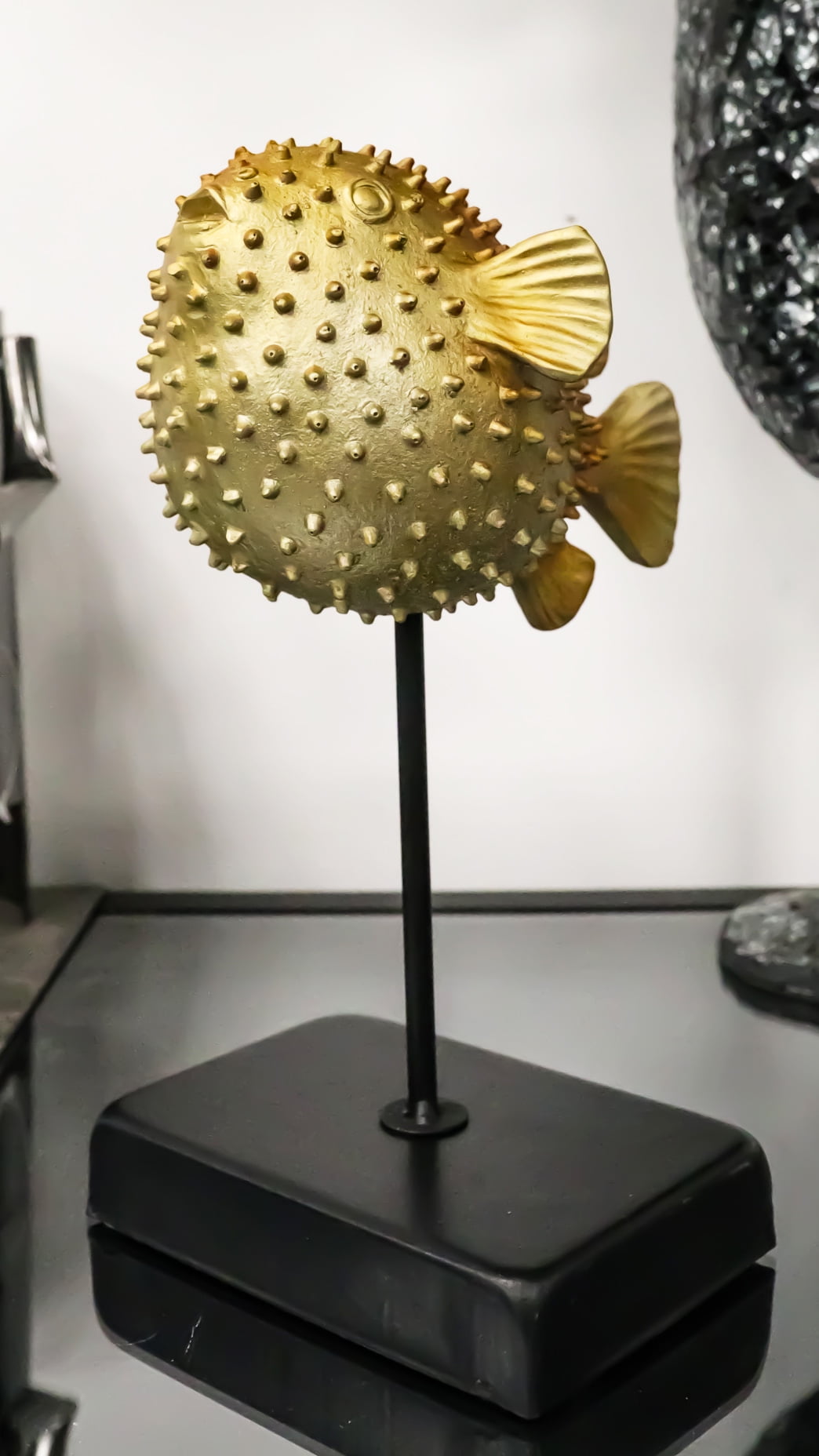 Coastal Marine Faux Taxidermy Golden Pufferfish Fish Sculpture On Pole ...