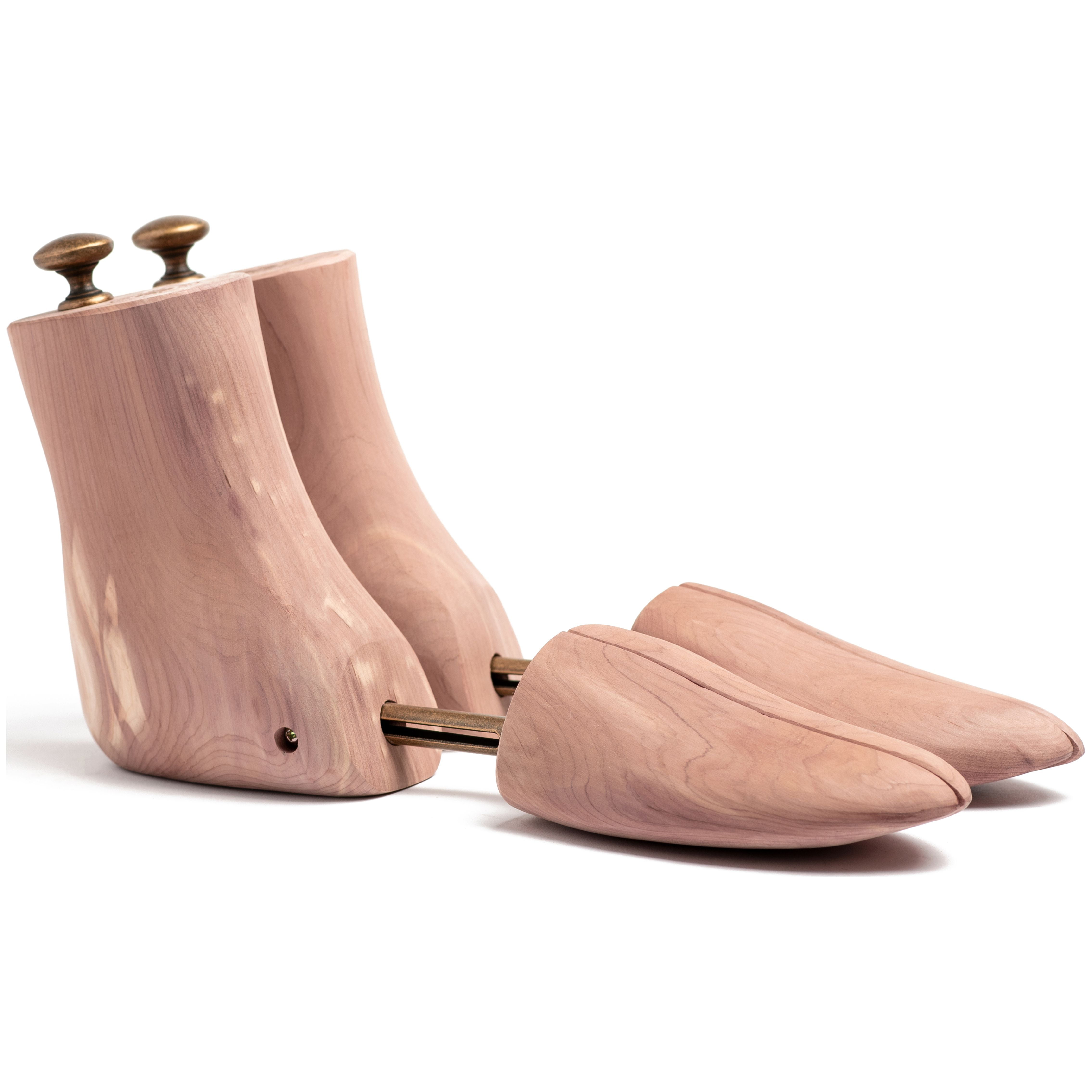Cobbler's Choice Men's Cedar Boot Tree, Extra Large, Wooden Adjustable ...