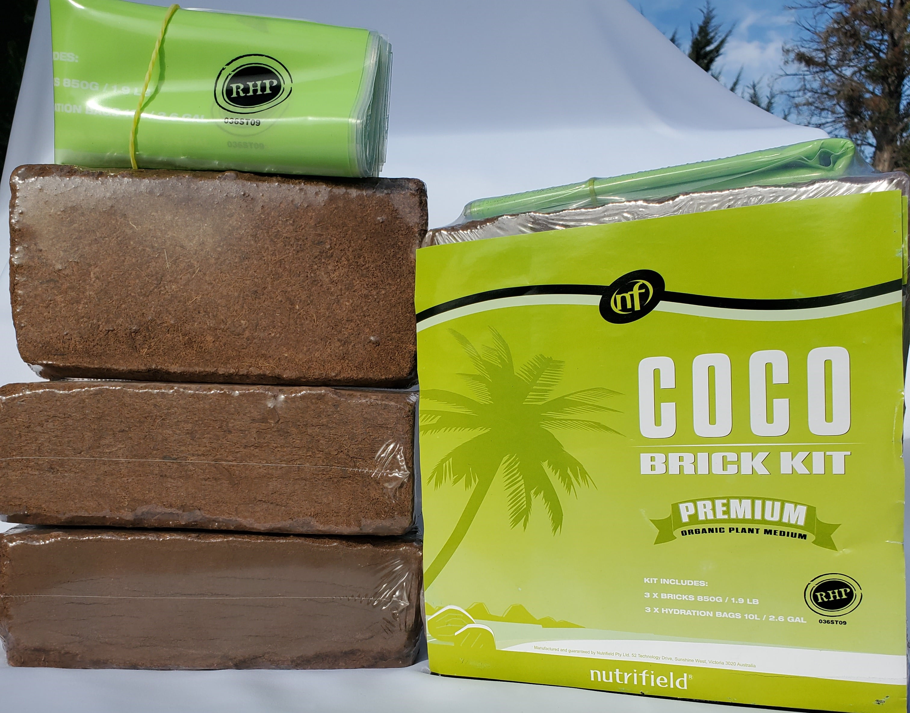 Coco Coir Bricks 5.5 Lbs, 3-Pack, RHP Certified, pH Balanced, Organic ...