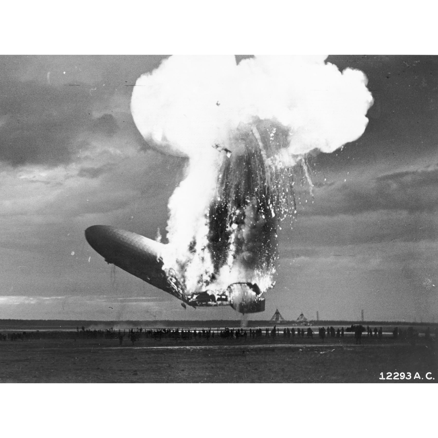 Cofod Zeppelin Airship Hindenburg Burning Photo Extra Large XL Wall Art ...